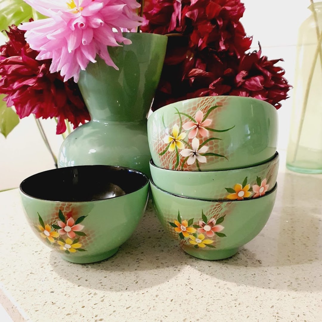 Adorable Set Four Made in Japan Bowls Green Retro Vintage Rice Bowls ...