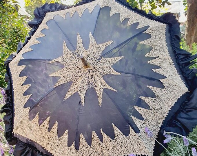Antique Costume Vintage Retro 1920's Adorable Frilly and Lace Parasol ...