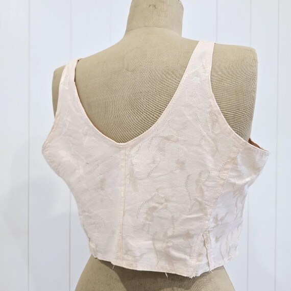 Vintage Long Line Bra 1960s bra in Pink damask Size 4… - Gem