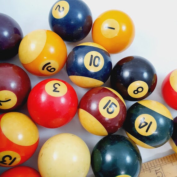Vintage Retro Complete Set of 16 1940s Billiard Balls | Etsy