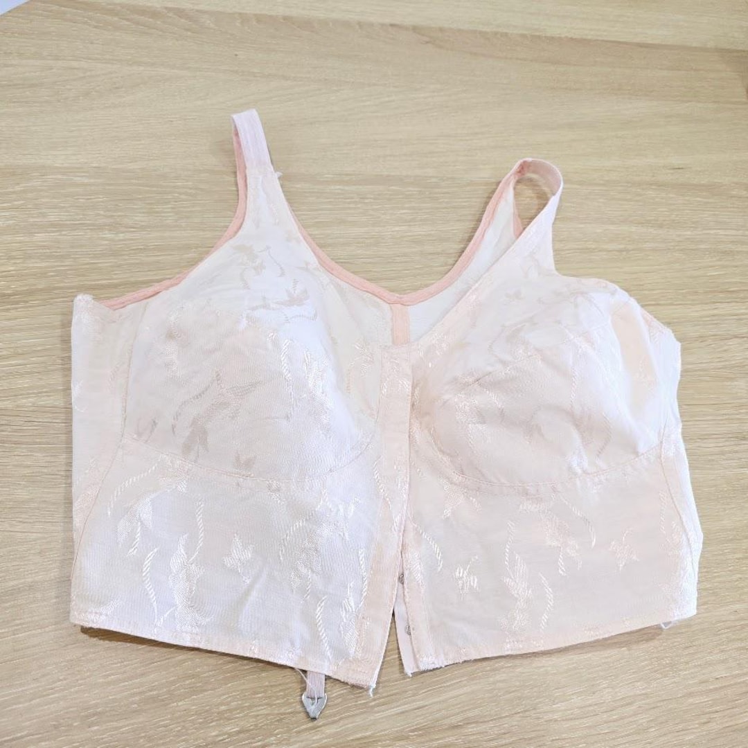 Vintage Long Line Bra 1960s Bra in Pink Damask Size 40 Underwear - Etsy ...