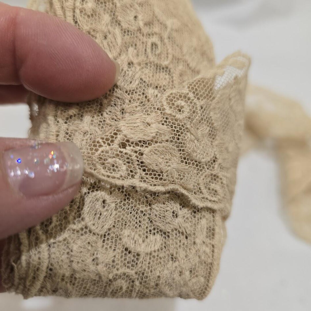 A) Vintage Antique Ecru Edging Lace 3.15 Mtr Pretty Piece as Found ...