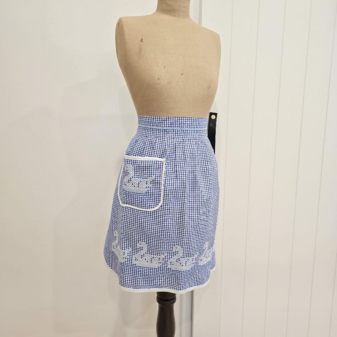 Vintage Retro Apron Blue Swans Crisp Gingham Blue and White Cross ...