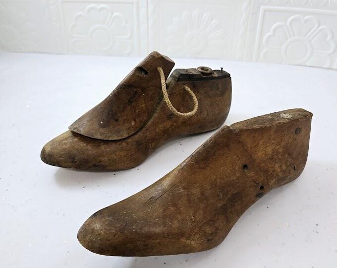 Vintage Retro PAIR Wooden Shoe Last Pair Antique Shoe Lasts Articulated ...