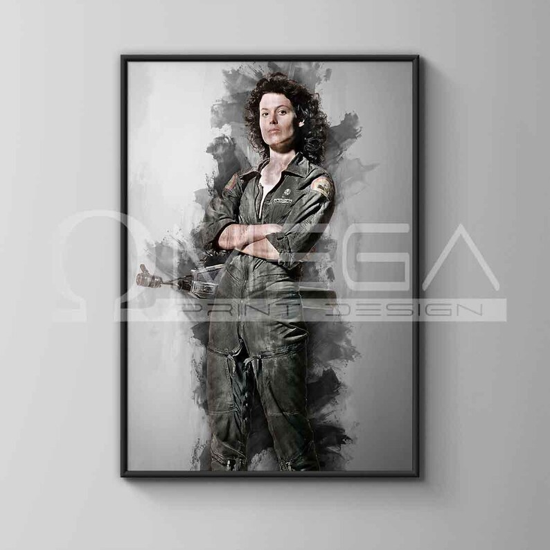 Ellen Ripley Poster Sigourney Weaver Canvas Print, Art Print, Wall Art ...