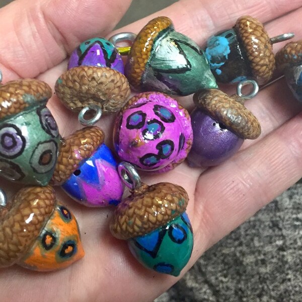 Painted Acorns - Etsy