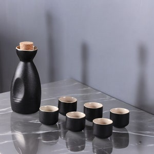 Handmade Japanese Ceramic Sake Set 250 ML Sake Carafe With 25 ML Cups ...