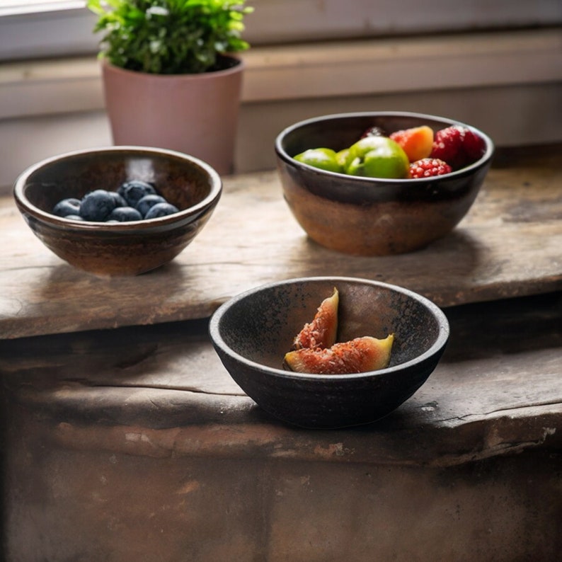 Contemporary Japanese Style Round Porcelain Dip Bowls Ice-cracked Sauce ...