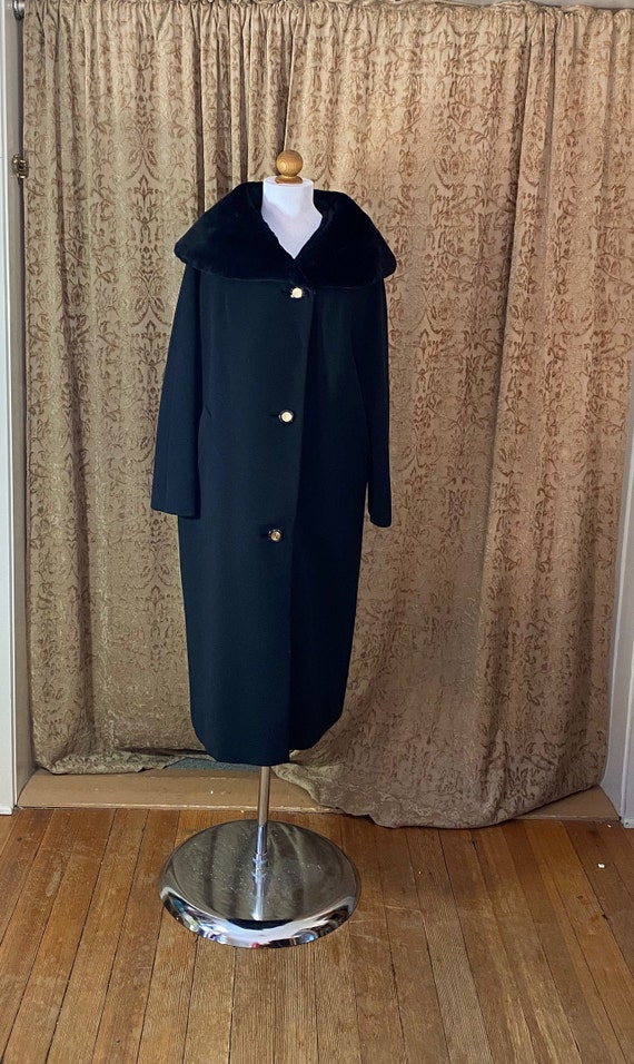 Vintage Coat with Sheared Beaver Shawl Collar Neustet… - Gem
