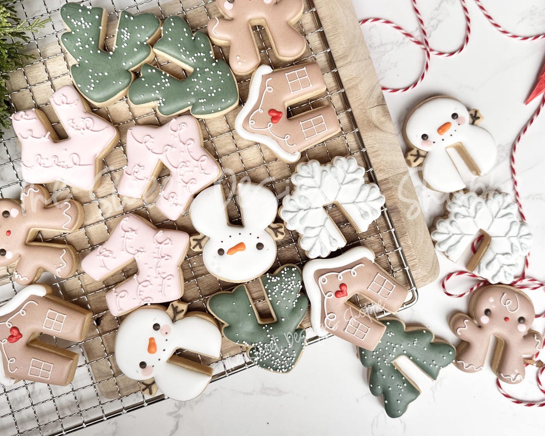 Mug Hugger Christmas Cookie Cutter Set - Set of 6 - Cookie Cutters ...