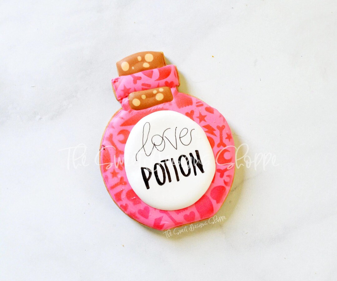 Round Love Potion - Cookie Cutter - Etsy