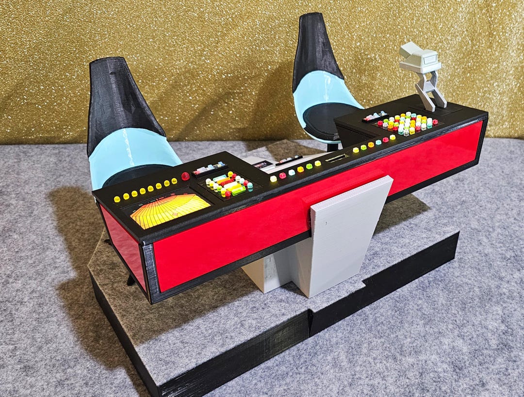 TOS 1:6 / Sixth Scale Navigation Helm for Display With Qmx, Playmates ...
