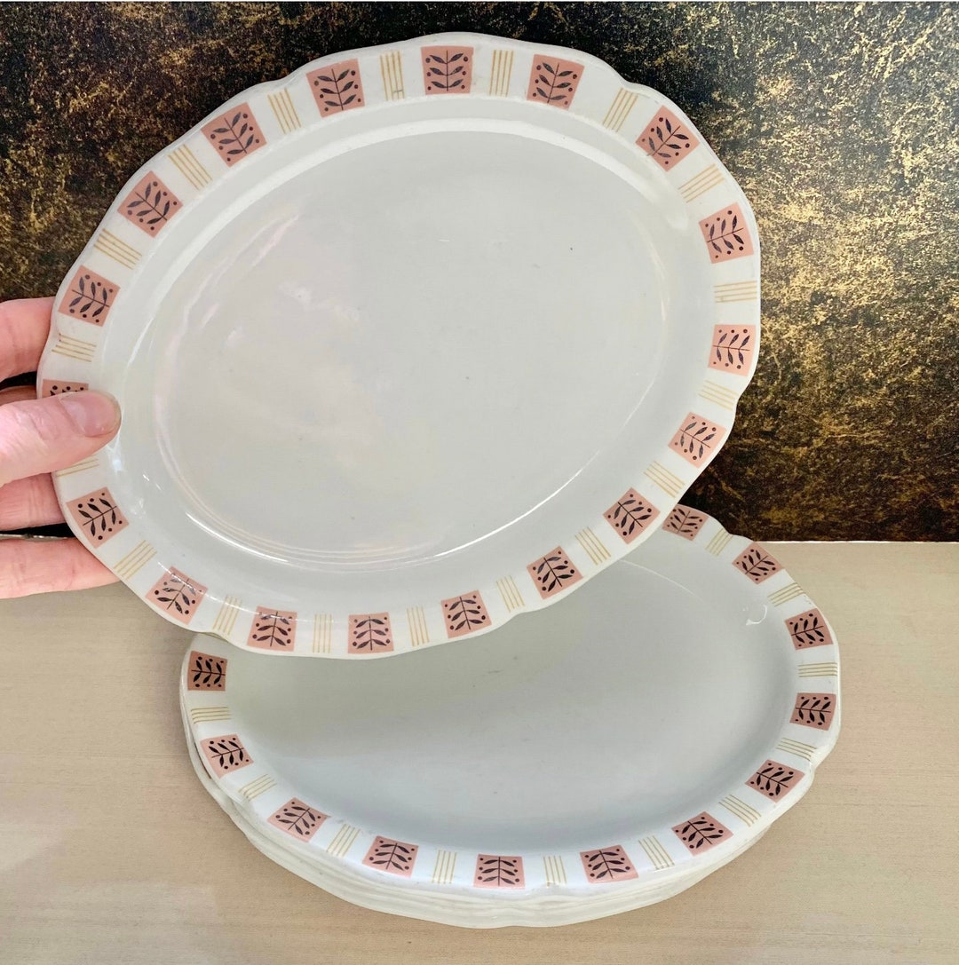 Set of 4 Vintage Midcentury Restaurantware Plates, 1972 Russell Food ...