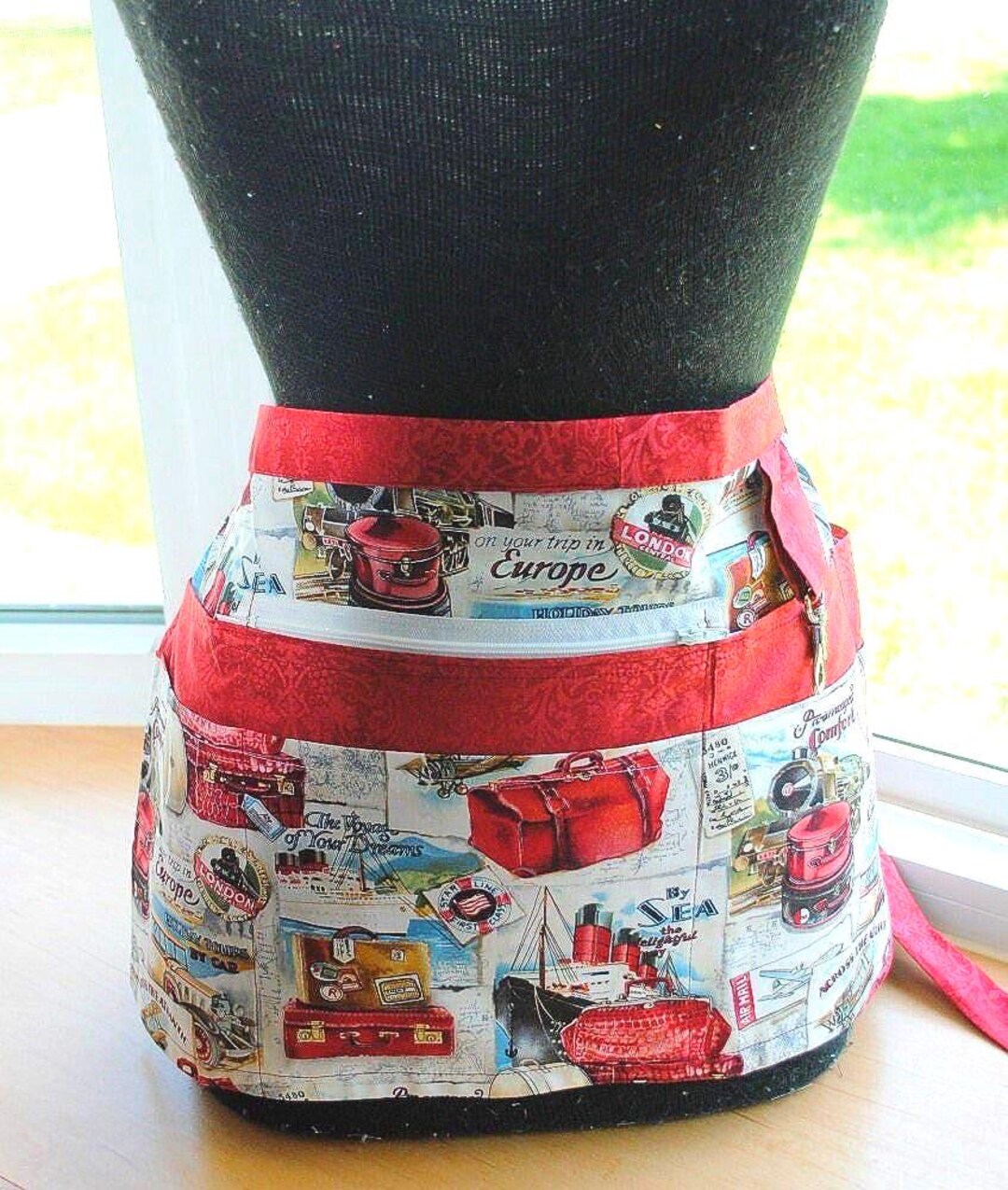 Zipper Vendor Apron, European Travelers, 8 Pockets , Server, Teacher ...