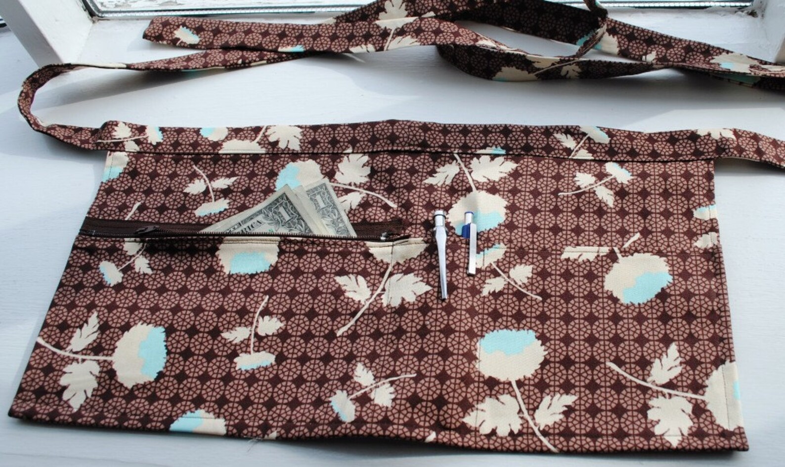 PDF Pattern Server Apron Vendor Apron Sewing Tutorial - Etsy Canada