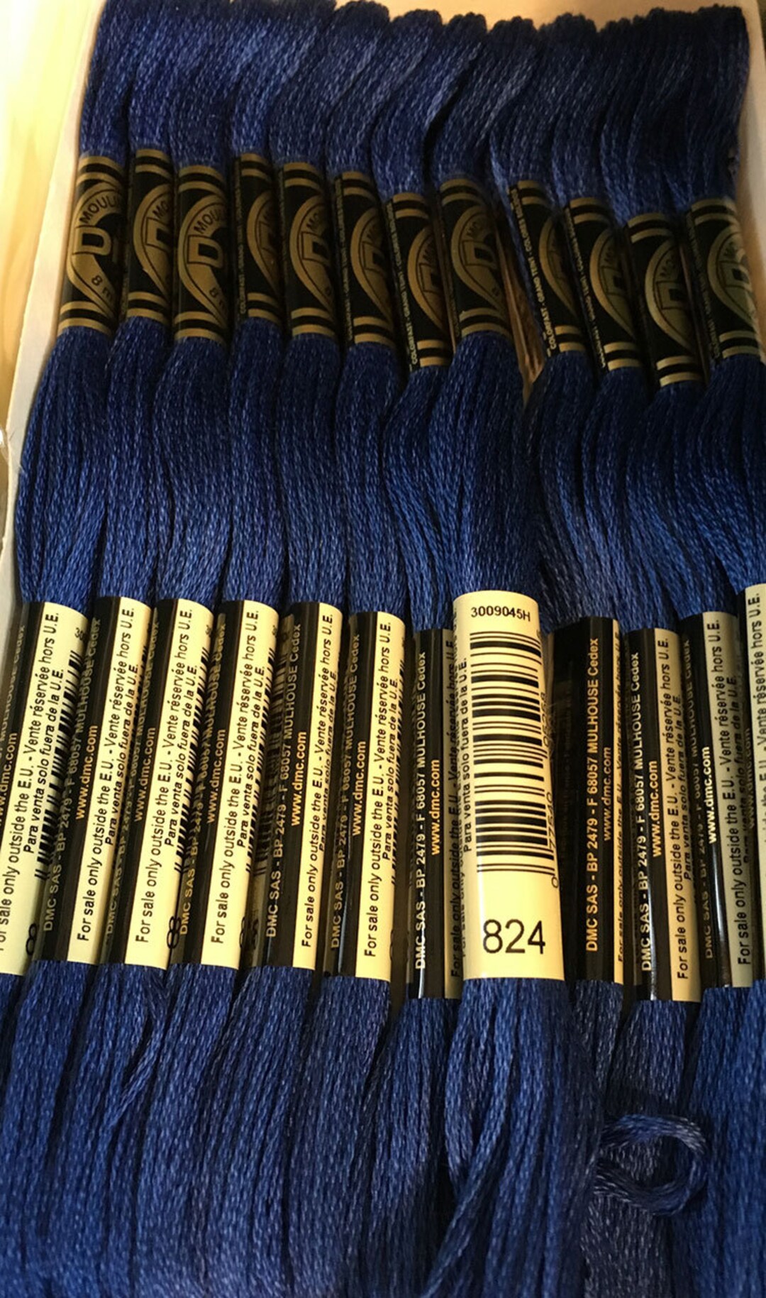 DMC 824 Very Dark Blue Embroidery Floss 2 Skeins 6 Strand Thread for ...