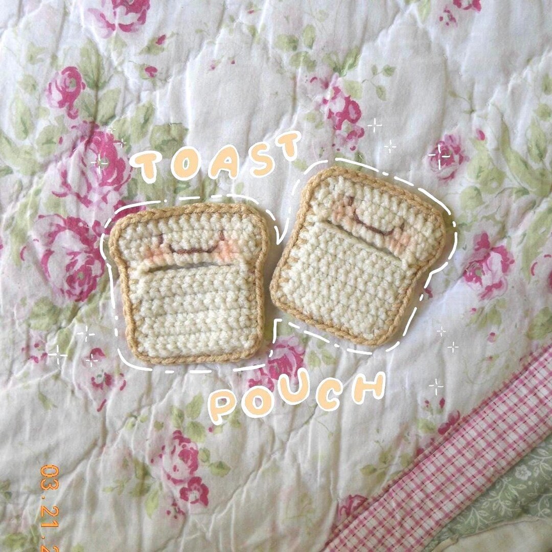 Toast Pouch- Crochet Pouch for Chargers, Headphones, Cards, Etc. - Etsy