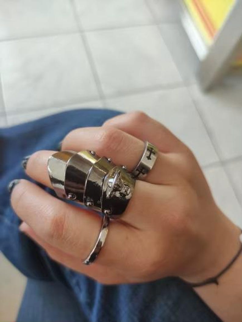Nana Anime Inspired Ring – Gothic Punk Style Jewelry, Manga Fashion ...