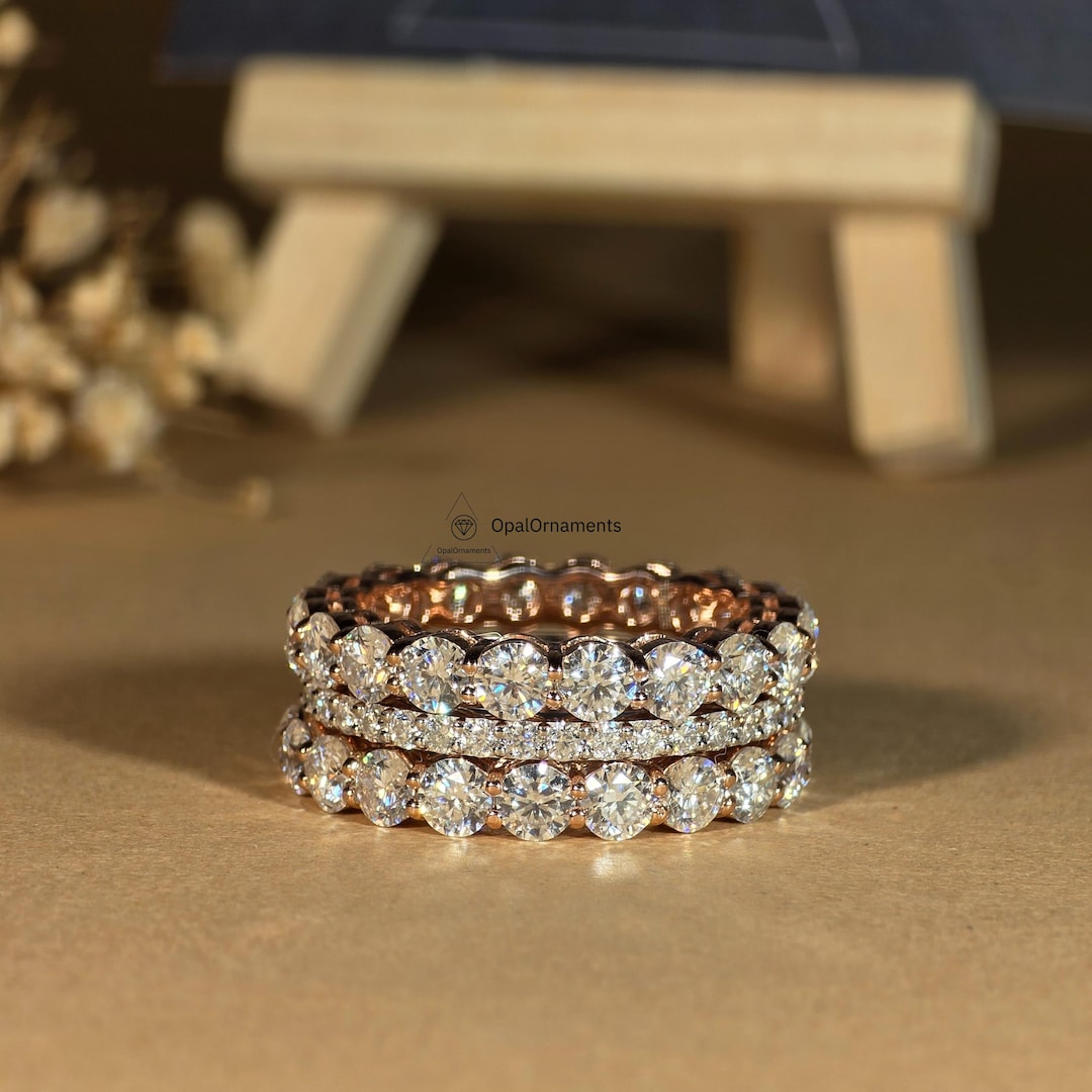 Round Cut Moissanite Engagement Band for Her Full Eternity Band for ...