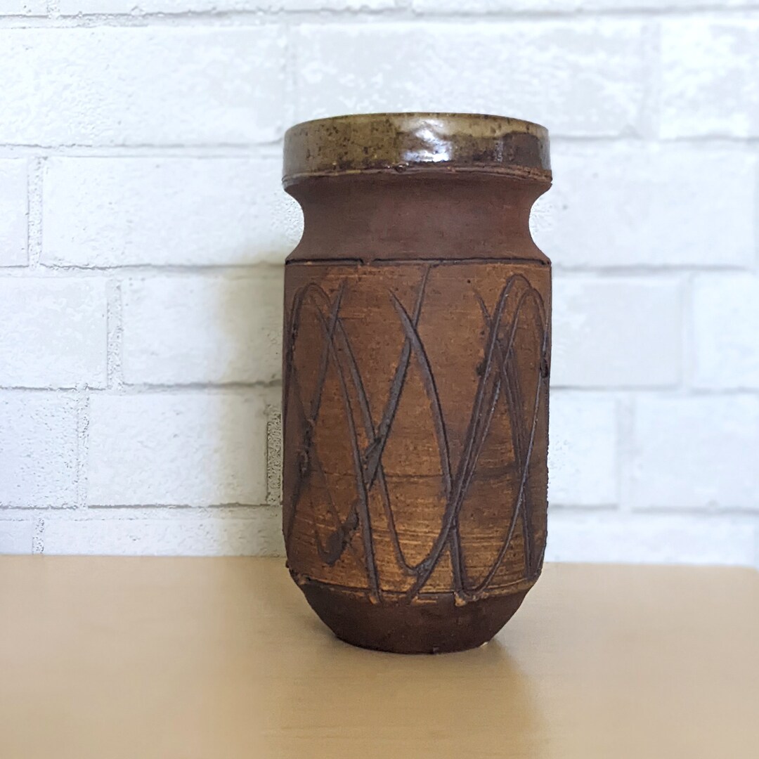 Vintage Rustic Stoneware Pottery Vase, Signed by Artist. - Etsy