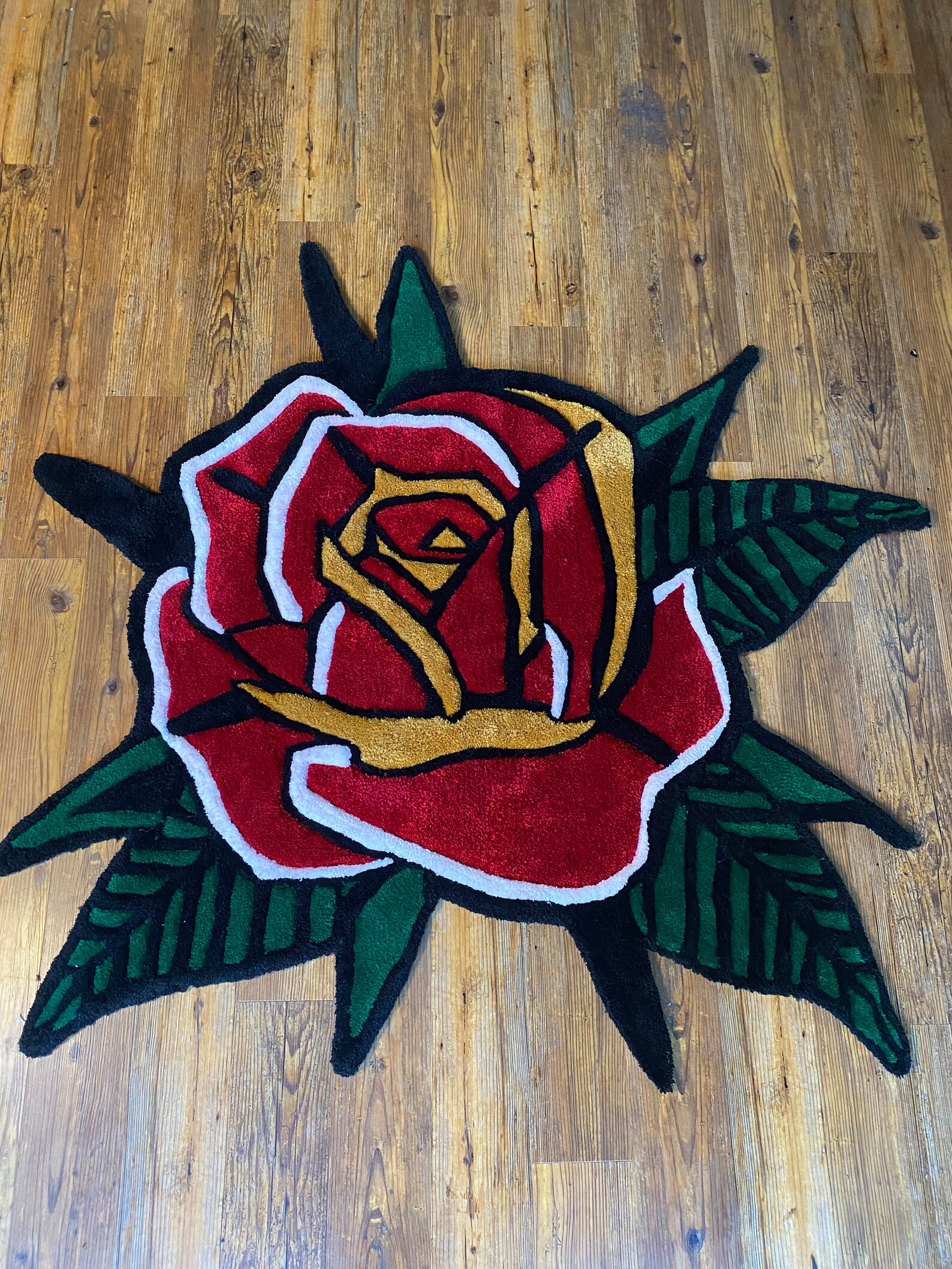 Tradition American Rose Tattoo Style Tufted Rug Red Large Floor Rug or ...
