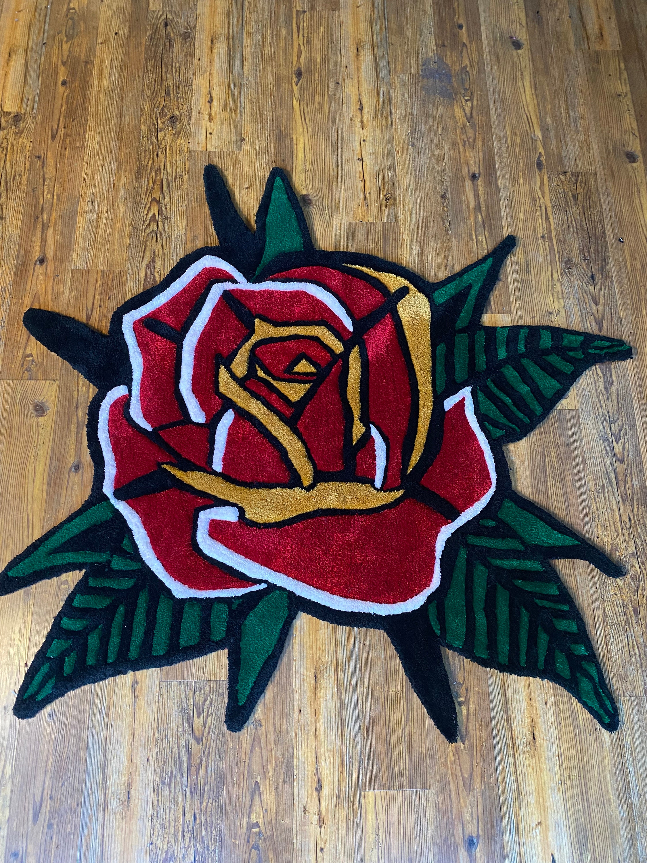 Tradition American Rose Tattoo Style Tufted Rug Red Large Floor Rug or ...