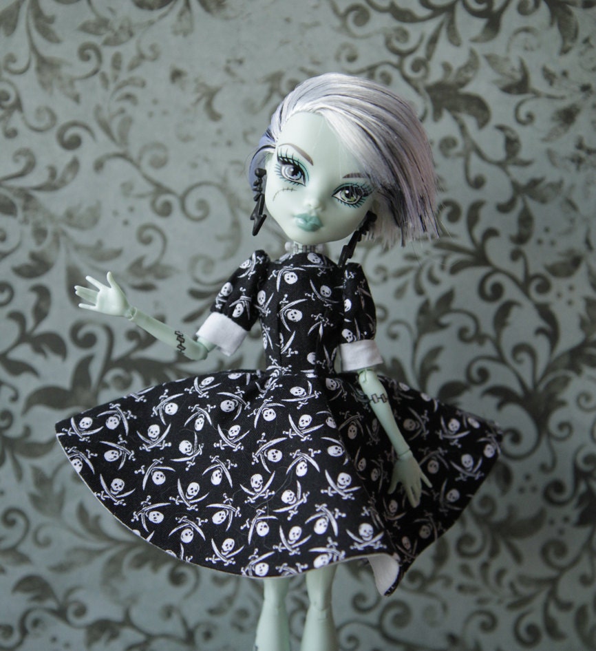 PDF VERSION Basic Dresses for Monster Dolls - Etsy