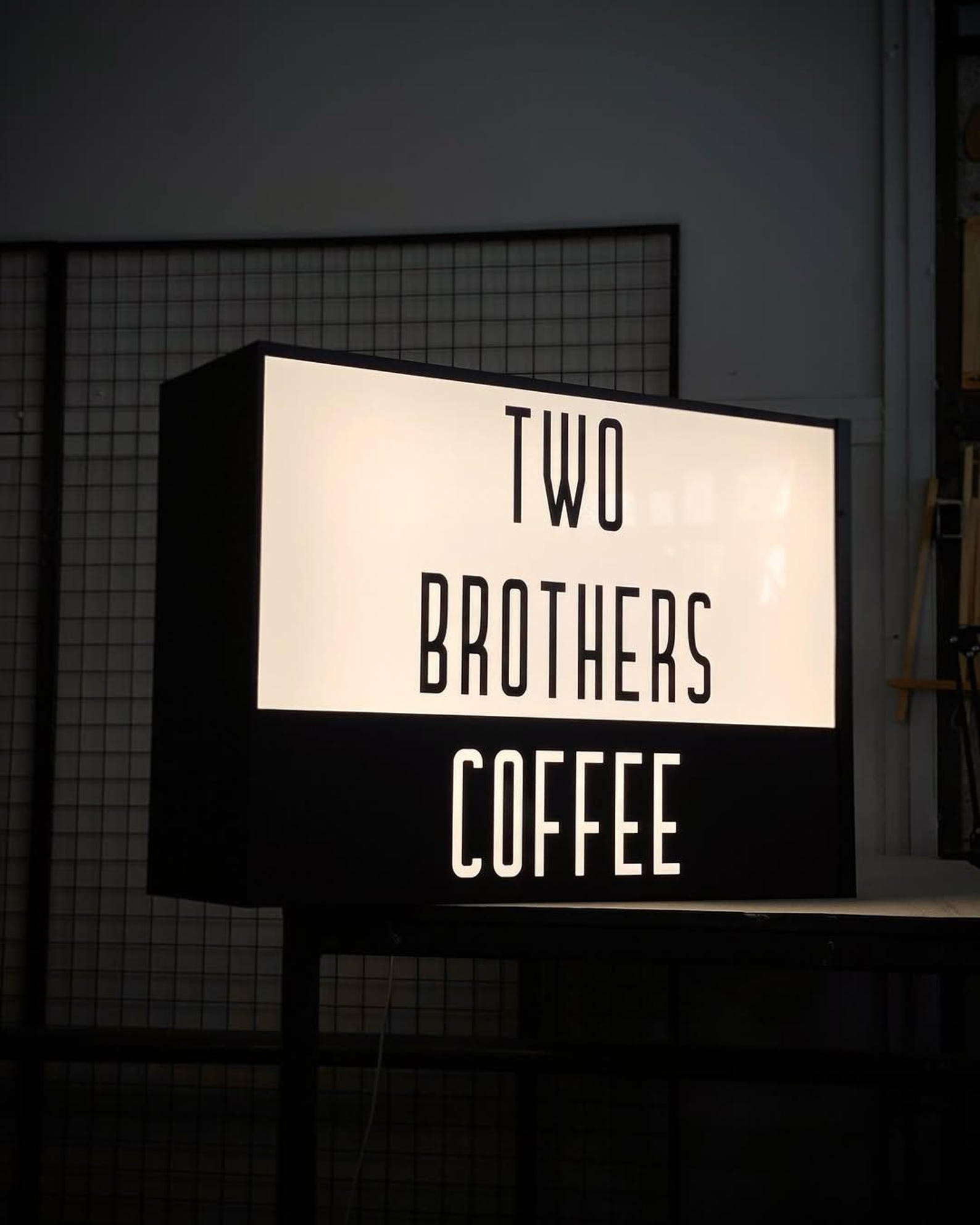 Custom LED Lightbox Sign, Illuminated Business Sign, Personalized Event ...