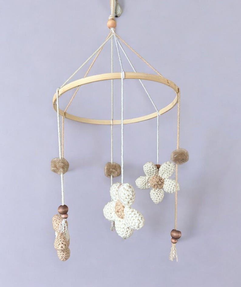 Boho Flower Nursery Baby Mobile, Crochet Mobile, Minimalist Baby Mobile ...