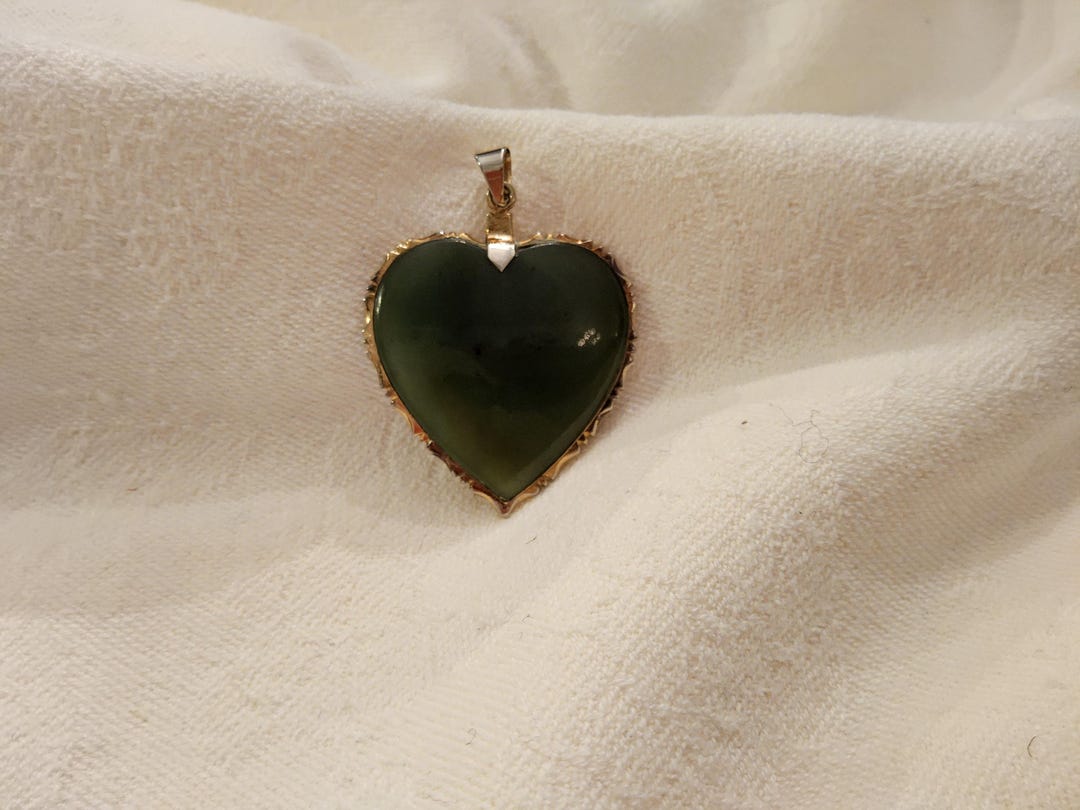Vintage Chinese Jade Heart Pendant - Etsy