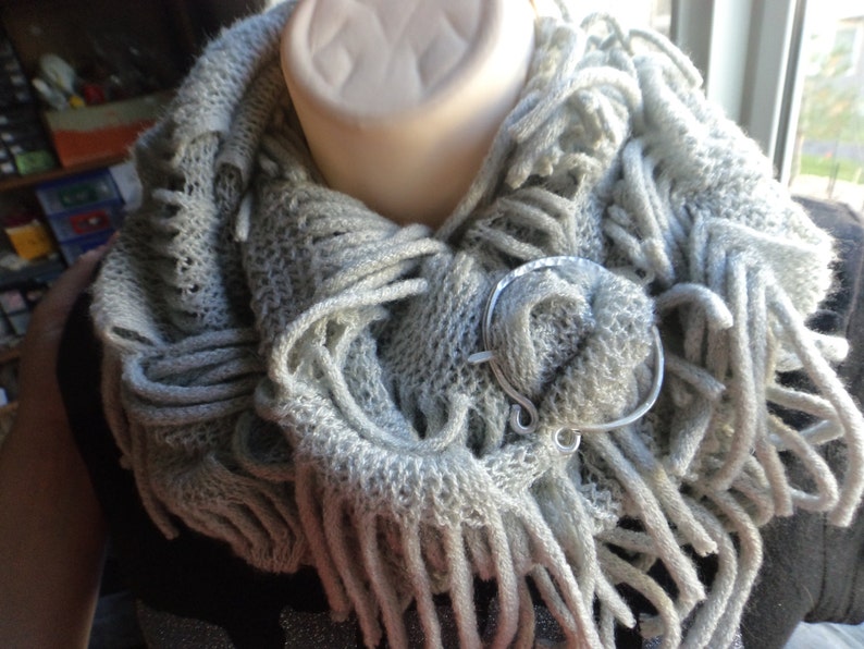 Pennanular Shawl Pin Aluminum Thick Wire Scarf Pin Medium - Etsy