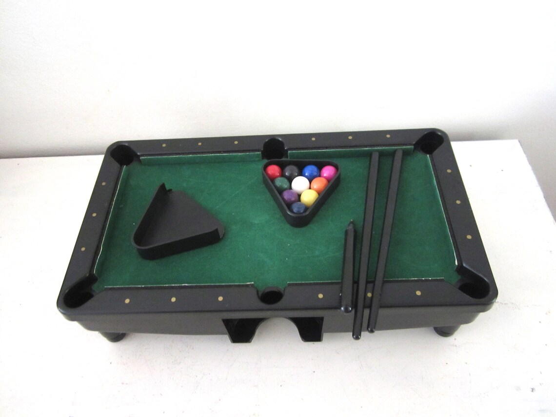 Vintage Mini Pool Table Game Table Game 2 Sticks 10 Balls Complete Set ...