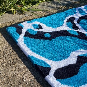 Handmade Blue Water Pattern Tufted Rug Medium Size, Ocean-inspired ...