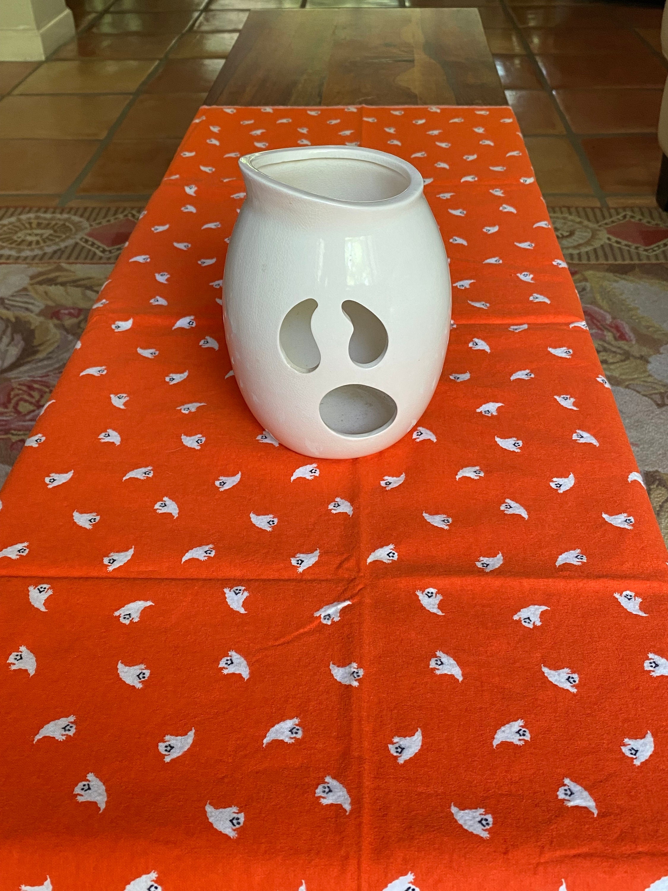 VINTAGE Halloween Handmade Tablecloth, Small, Orange With Ghosts, 2 ...