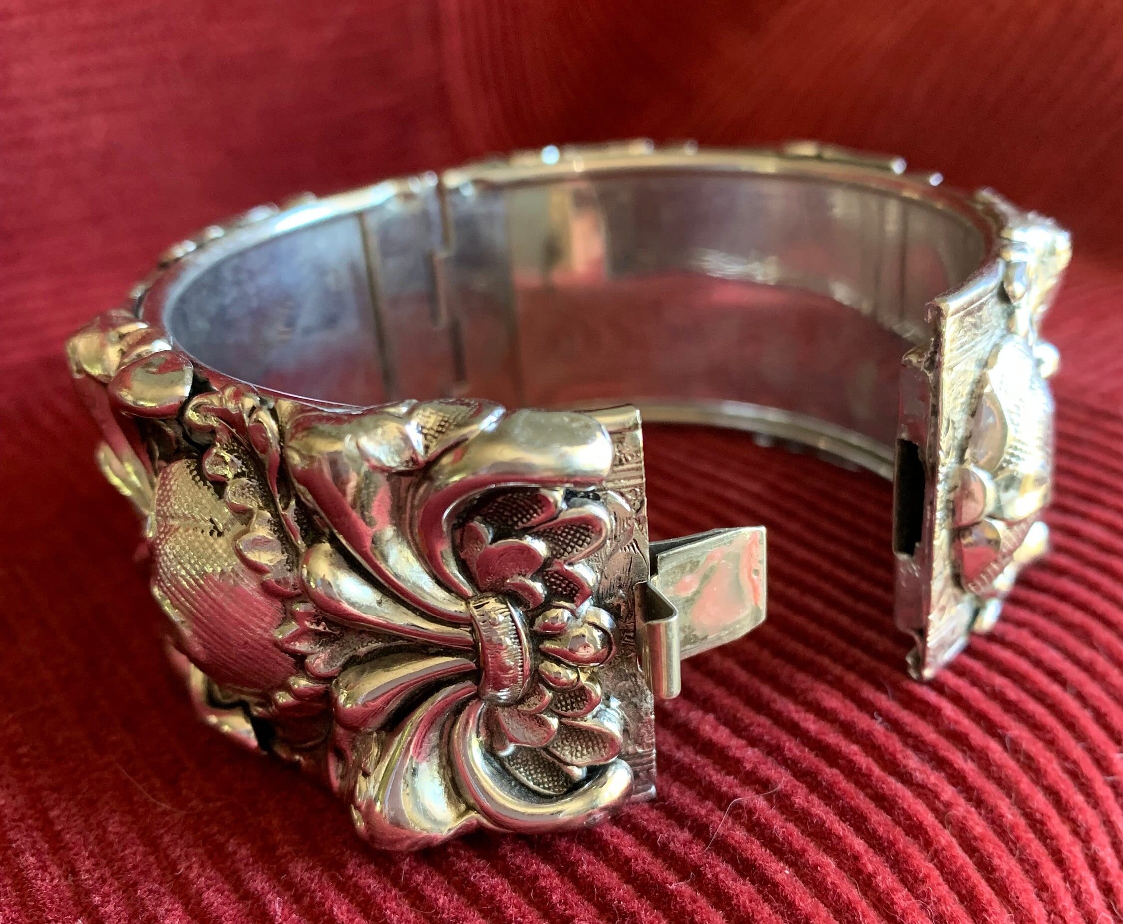 Whiting and Davis Silver Art Nouveau Hinged Repousse Bracelet Vintage ...