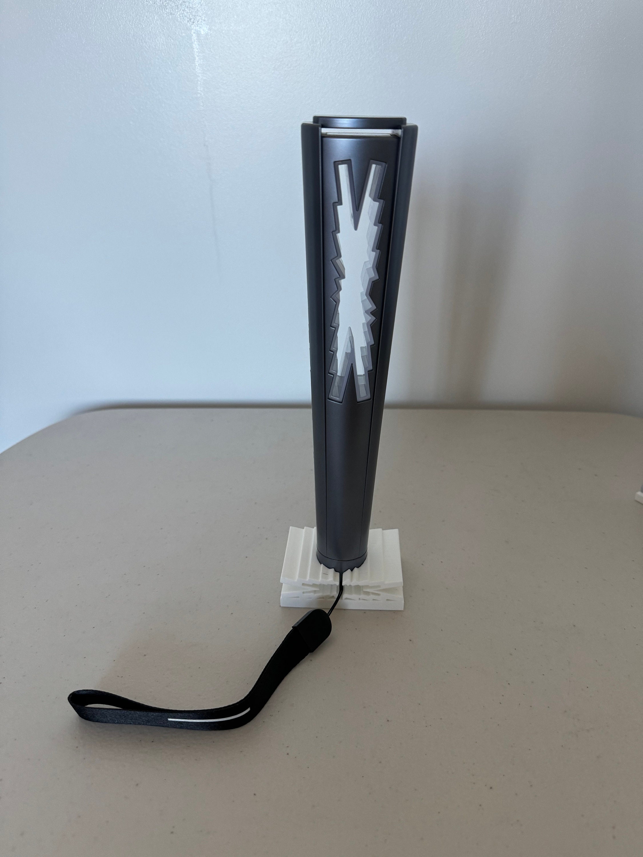 Lesserafim Lightstick Stand - Etsy