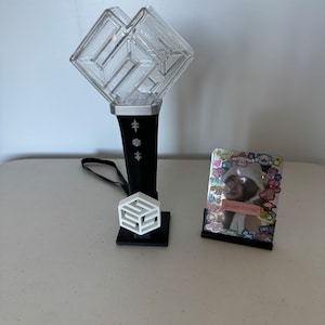 Triples Lightstick Stand W/ Interchangeable Faces - Etsy