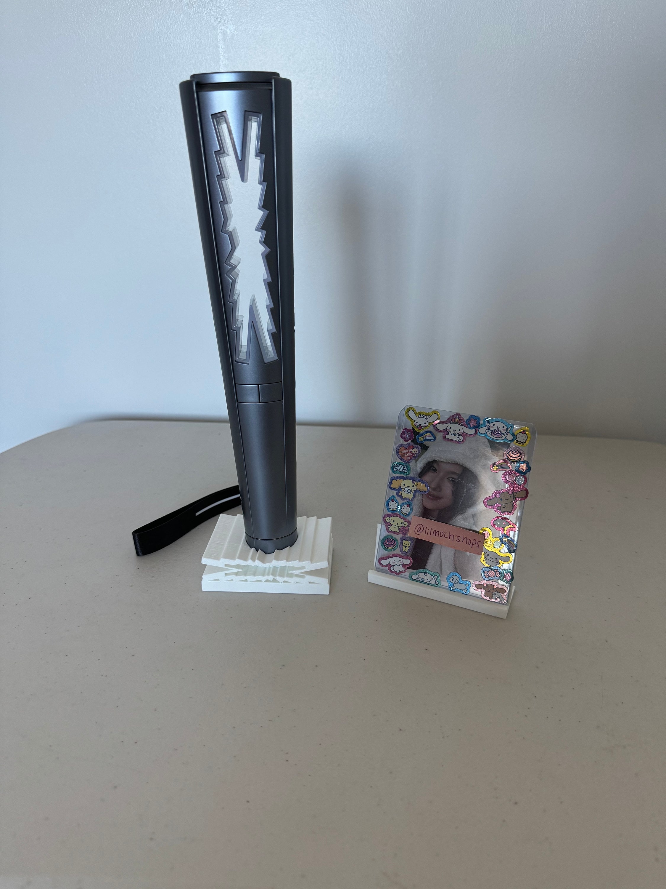 Lesserafim Lightstick Stand - Etsy