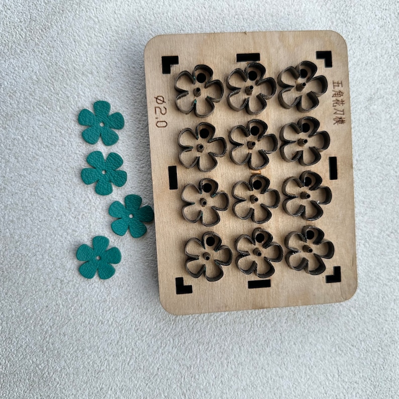 Leather Flower Cutting Template Flower Die Cutting Knife Die Petal ...