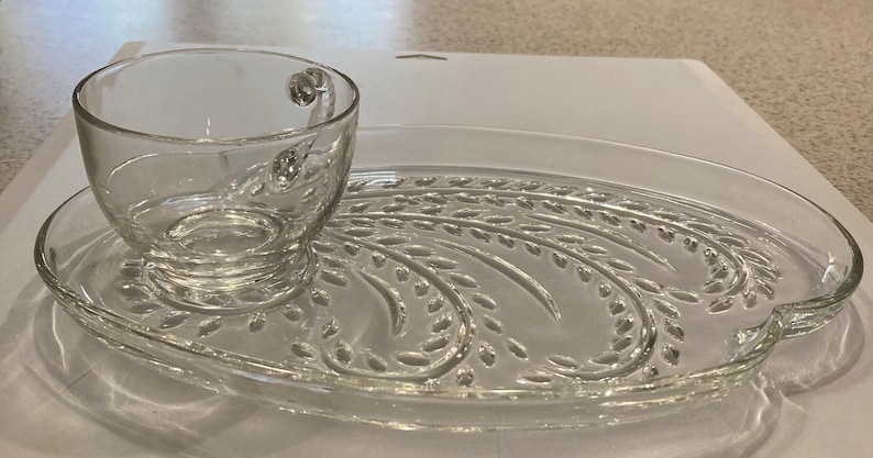 Vintage Glass Plate and Cup Snack Set - Etsy