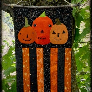 Prim Halloween Mini Quilt Pattern PDF - 3 Designs Pumpkin Witch Fall ...