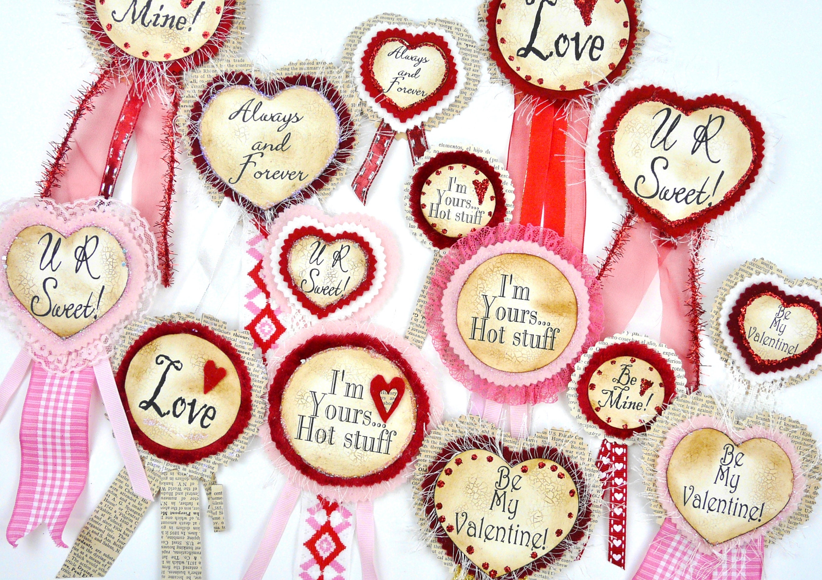 Valentine Badges pins PDF Pattern party streamer craft paper | Etsy