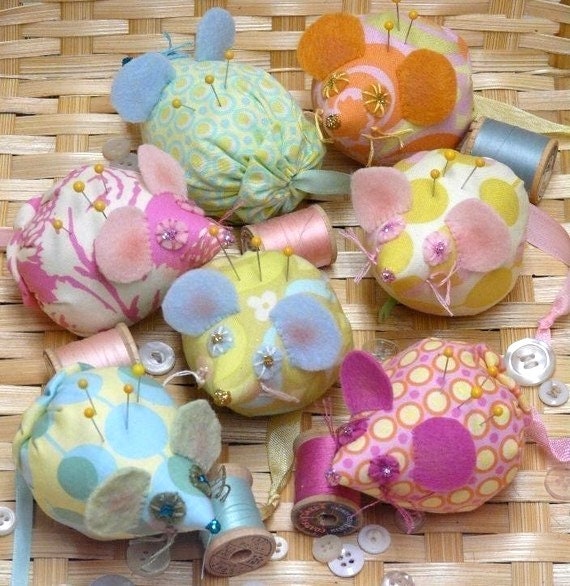 Mice Pincushion PDF Pattern mouse seam binding ribbon retro - Etsy España