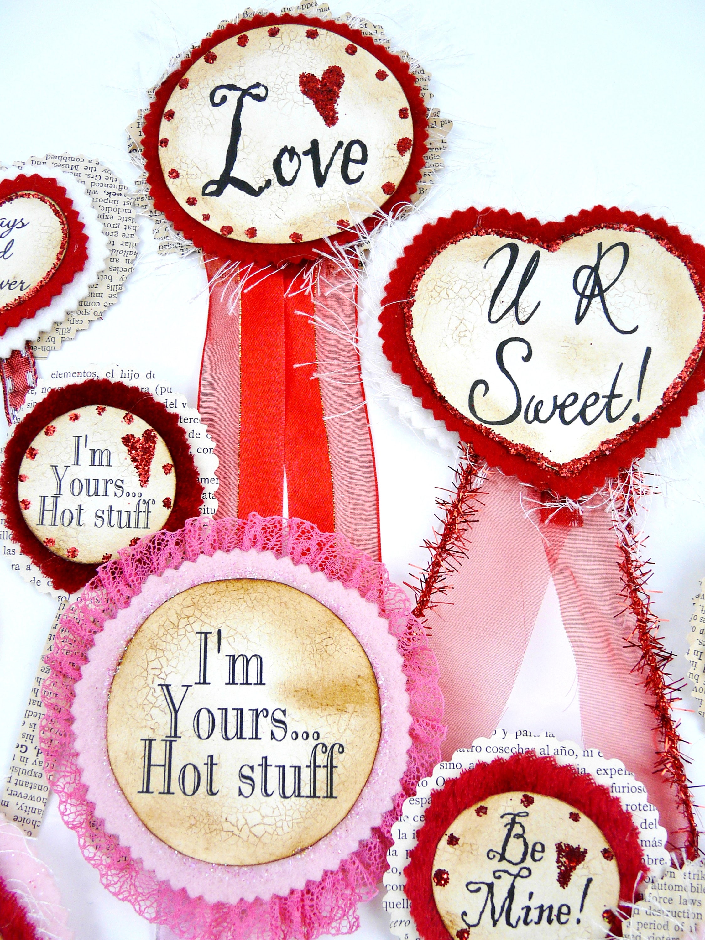 Valentine Badges pins PDF Pattern party streamer craft paper | Etsy