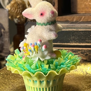 Vintage EASTER Anthropomorphic RETRO Easter Kitsch Green - Etsy