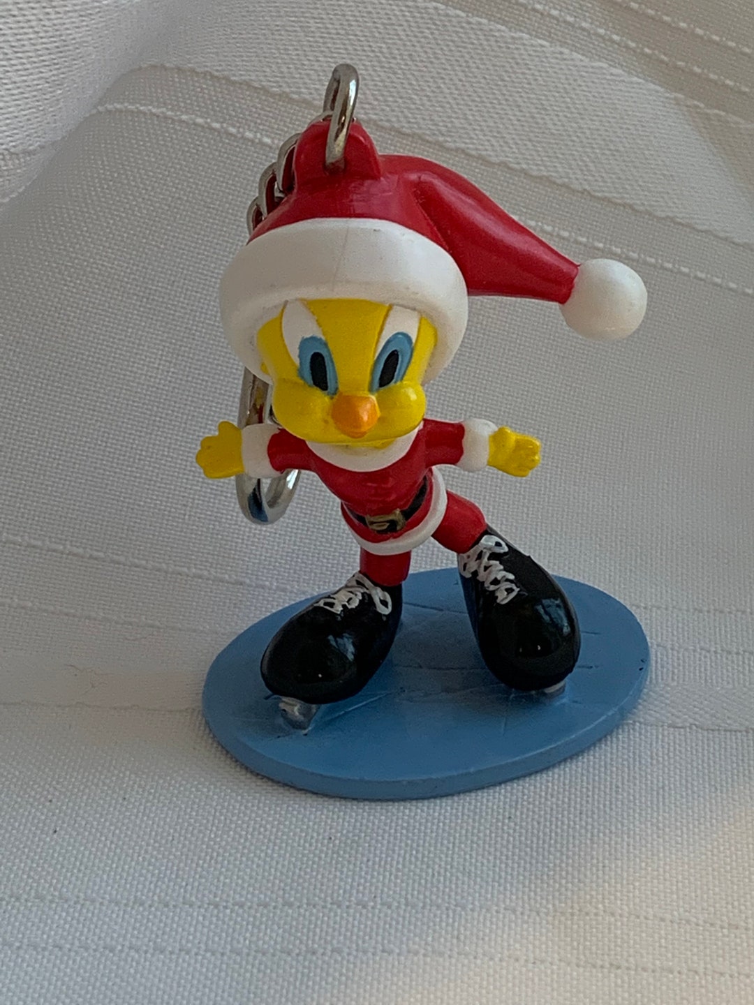 Vintage Looney Tunes Tweety Bird Keychain PVC Figure Winter Skating ...