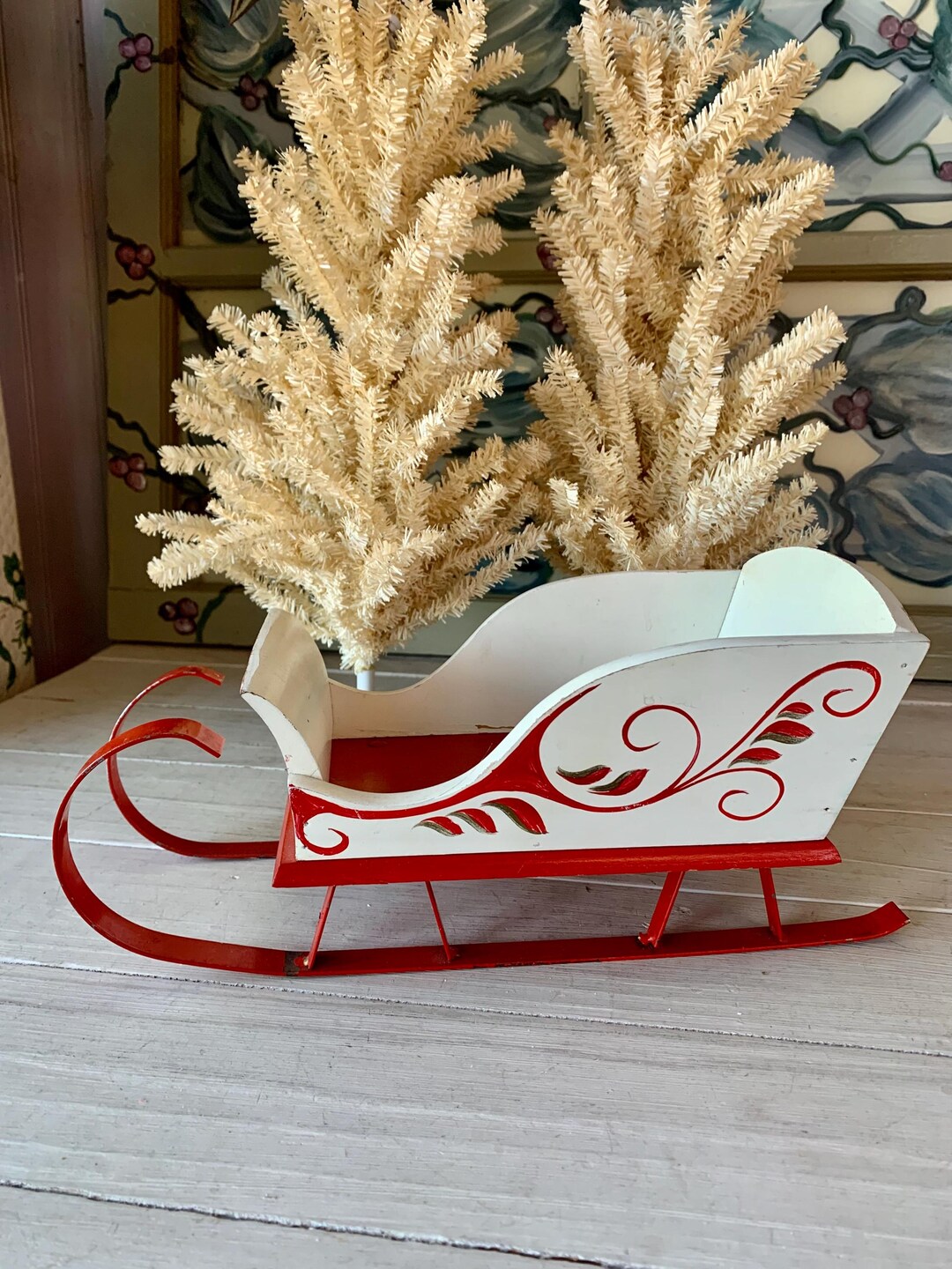 Vintage Red and White Christmas Sleigh Painted Wood and Metal - Etsy
