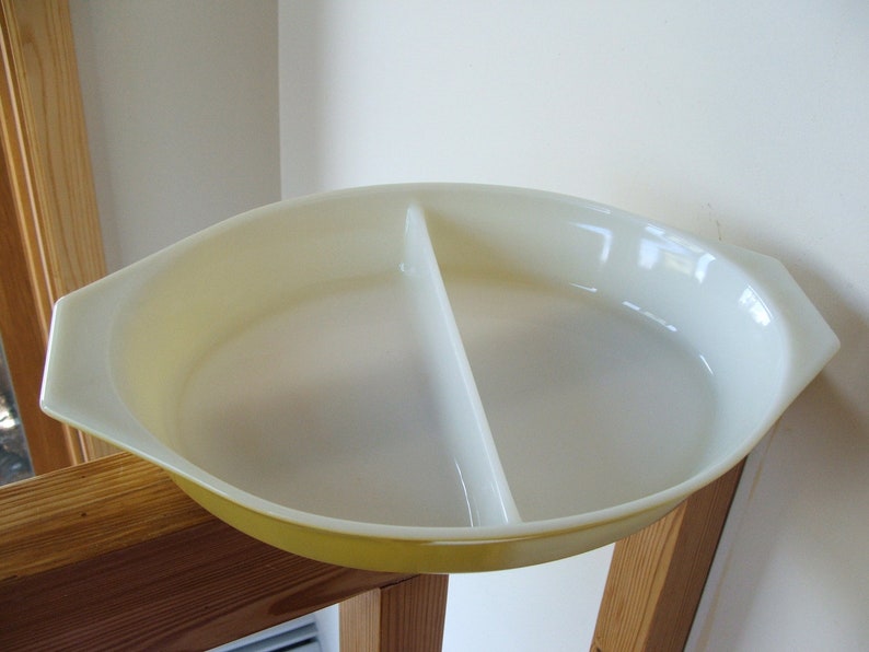 60s Vintage Pyrex Divided Casserole Baking and Serving Dish - Etsy