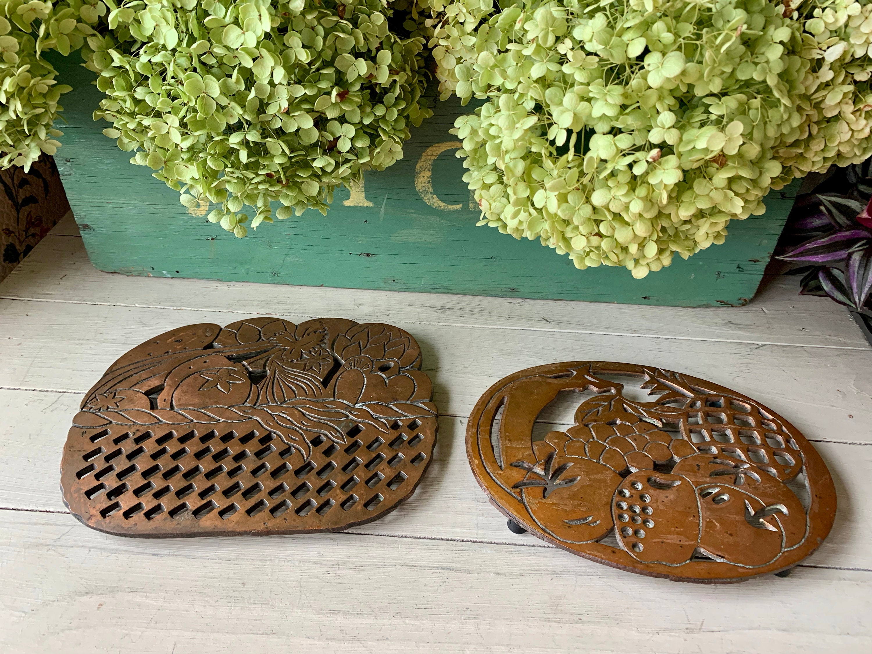2 Fruit Vegetable Vintage Cast Iron Metal Trivets Hot Plates Wall ...