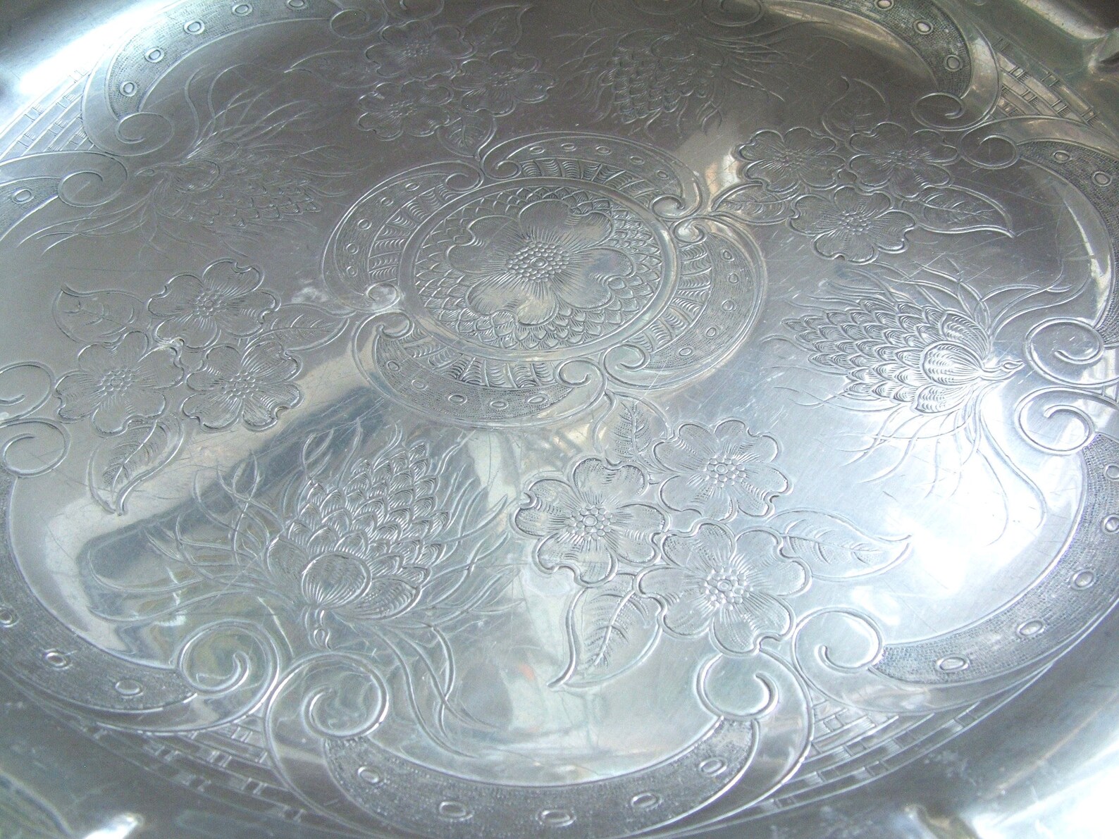 Large Round Aluminum Serving Tray Floral Motif - Etsy
